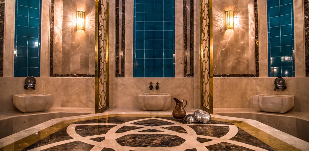 Turkish Hamam: What to Expect in a Traditional Bathhouse